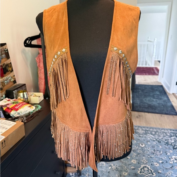 Vocal | Jackets & Coats | Vocal Tan Faux Suede Fringed Vest | Poshmark